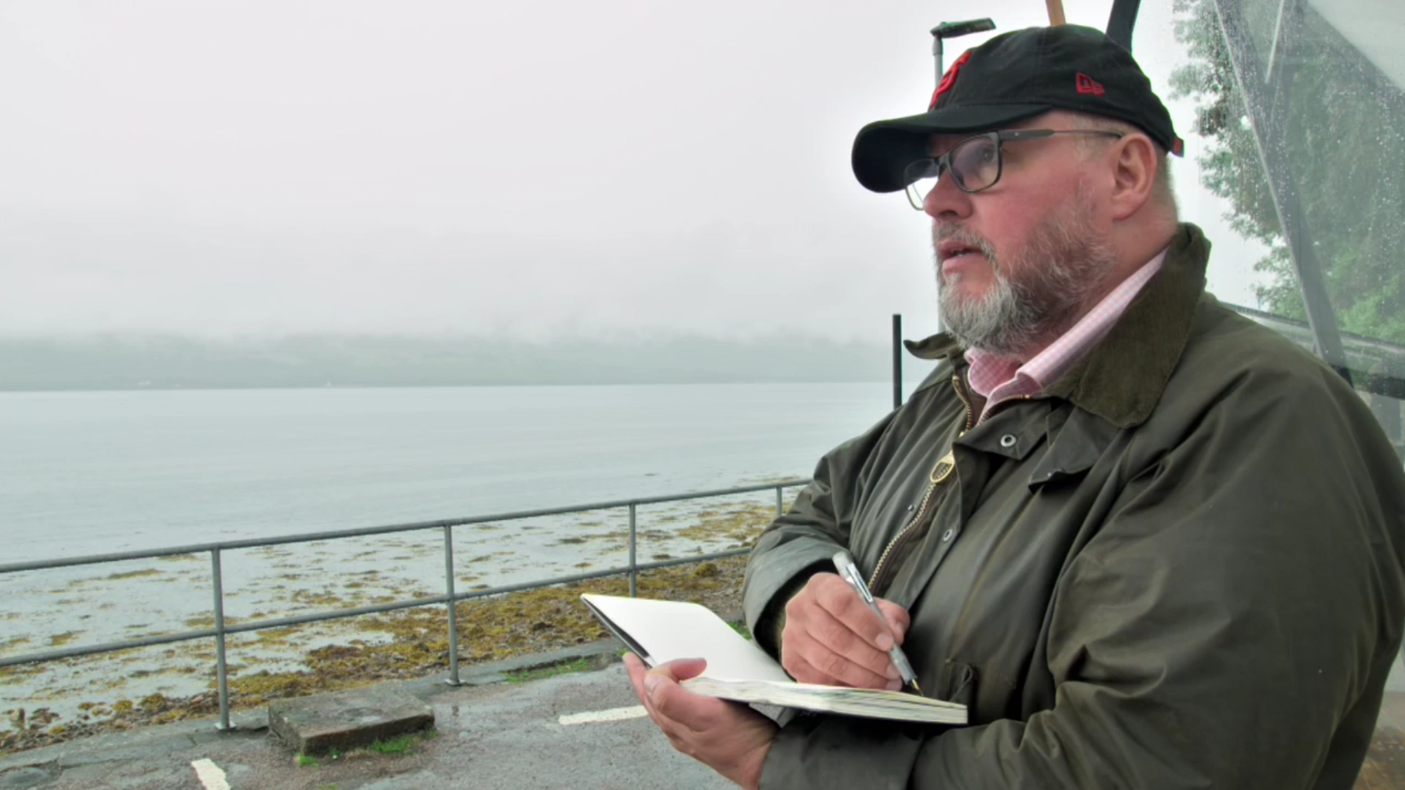 Brian Ramsey sketching at Loch Fyne – Brian Ramsey
